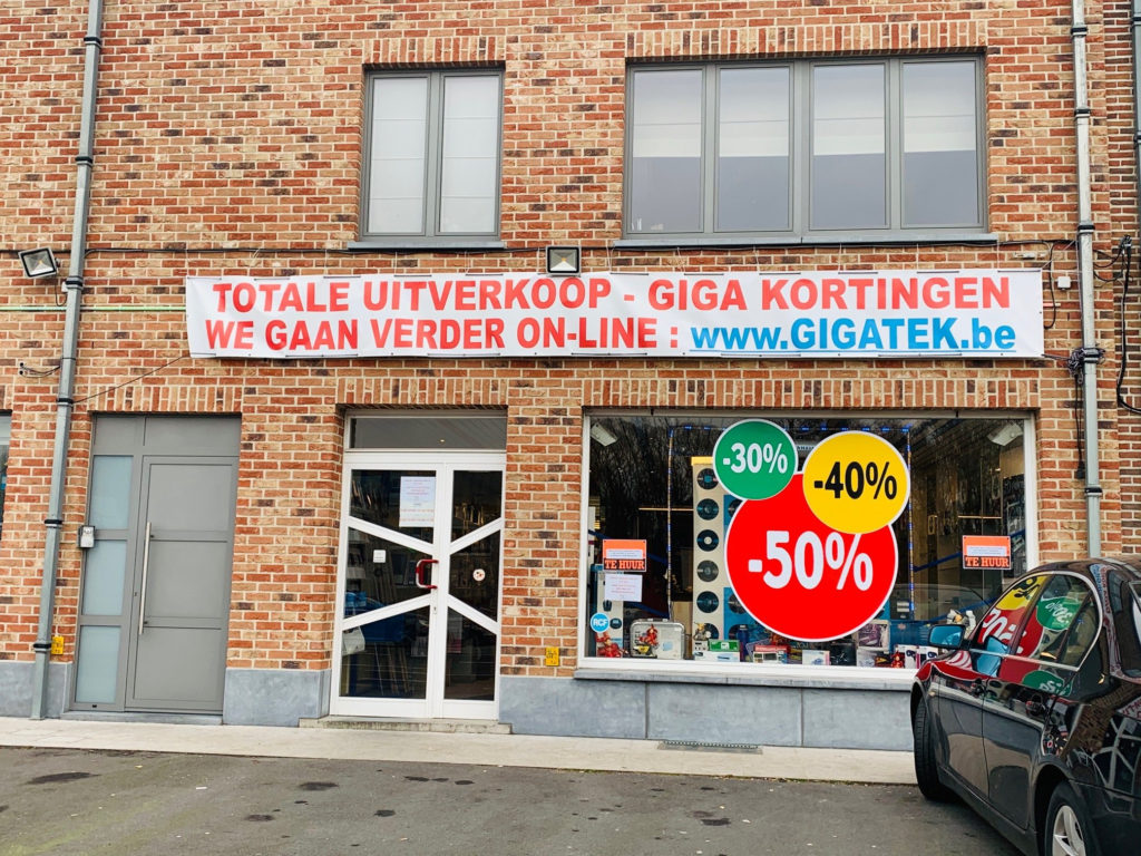 Gigatek Ninove houdt totale uitverkoop en gaat online verder