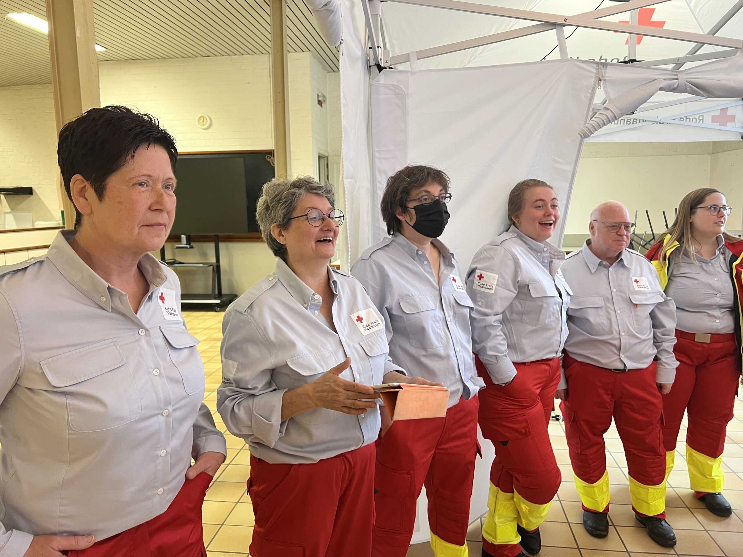 Nieuwe hulpdiensttent dank zij pleisterverkoop Rode Kruis